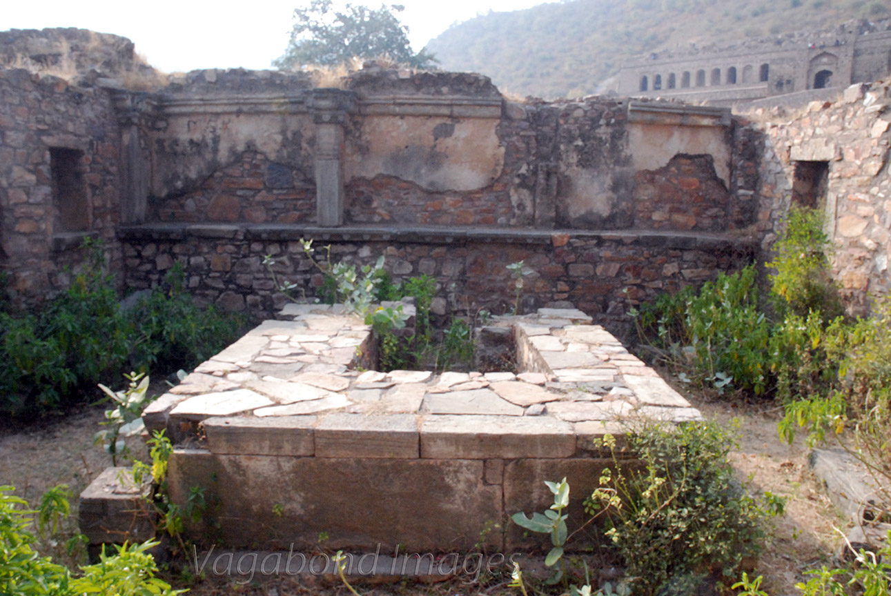 Haunted fort of Bhangarh : Nothing spooky about it! – VAGABOND IMAGES